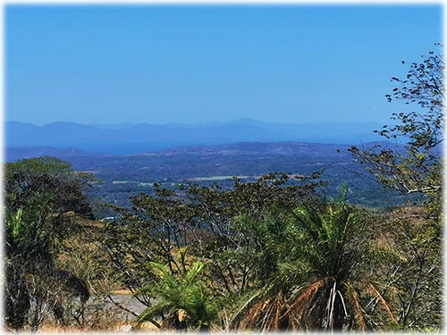 Fulfill the dream of your second home with ocean and mountain view ...