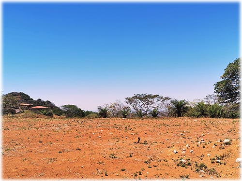 Fulfill the dream of your second home with ocean and mountain view ...